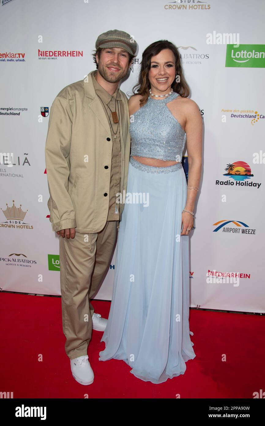 Calcar, Deutschland. 22nd Apr, 2023. Yvonne PFERRER, and Jeremy GRUBE ...