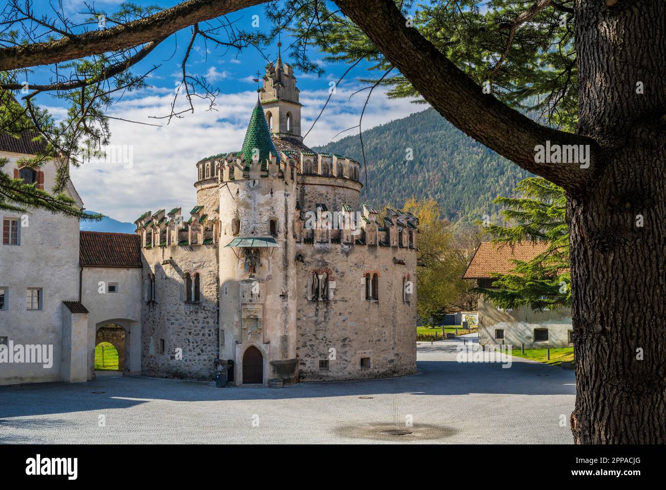 Castello dell angelo hi-res stock photography and images - Alamy
