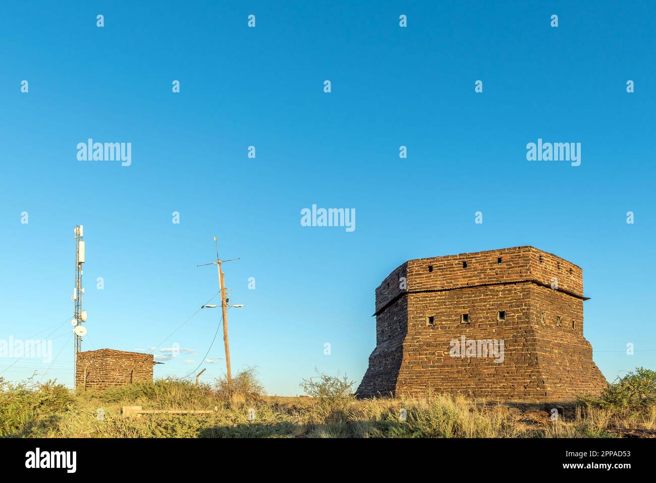 African landscape cell tower hi-res stock photography and images - Alamy