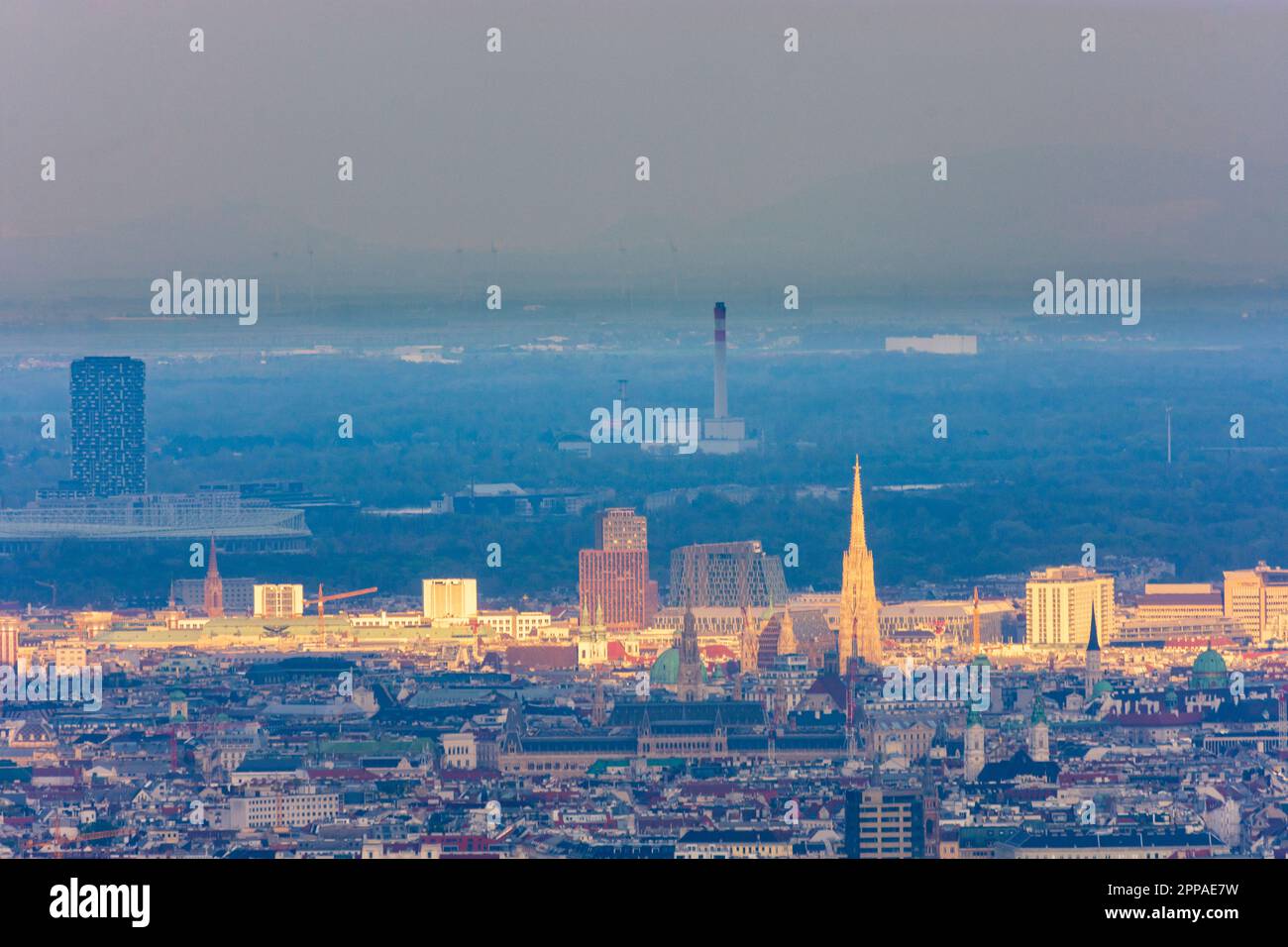Vienna: Marina Tower (left), city center with Building over the Wien ...