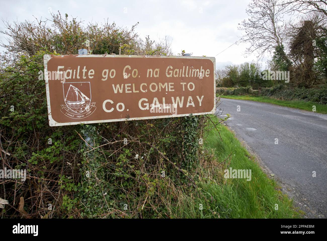 Welcome sign and ireland hi-res stock photography and images - Alamy