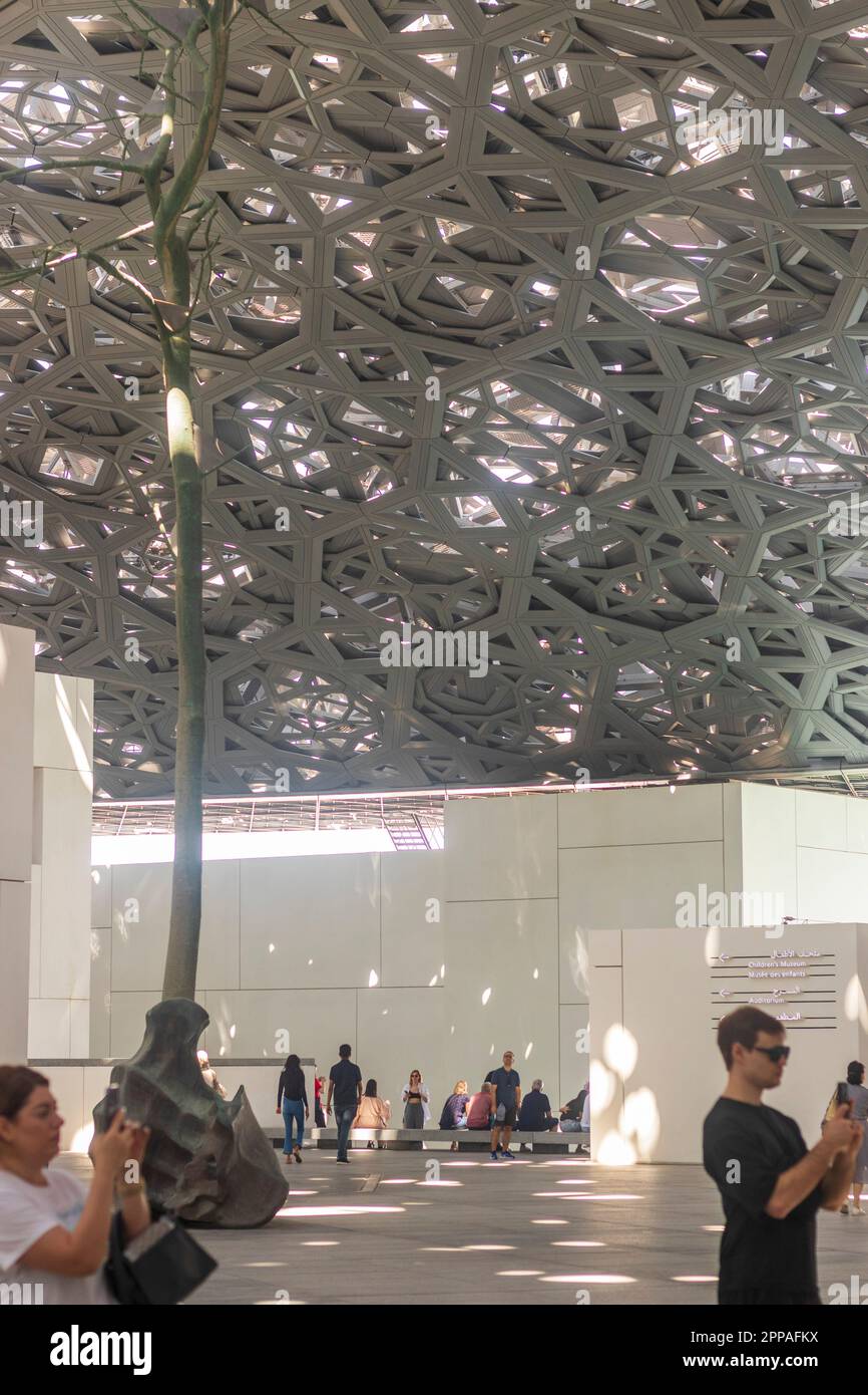 Doom roof hi-res stock photography and images - Alamy