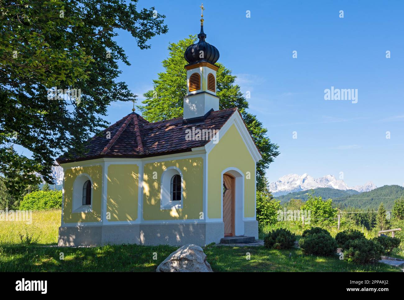 Chapel (Kapelle Maria Rast) near the village of Kruen in the alps of ...