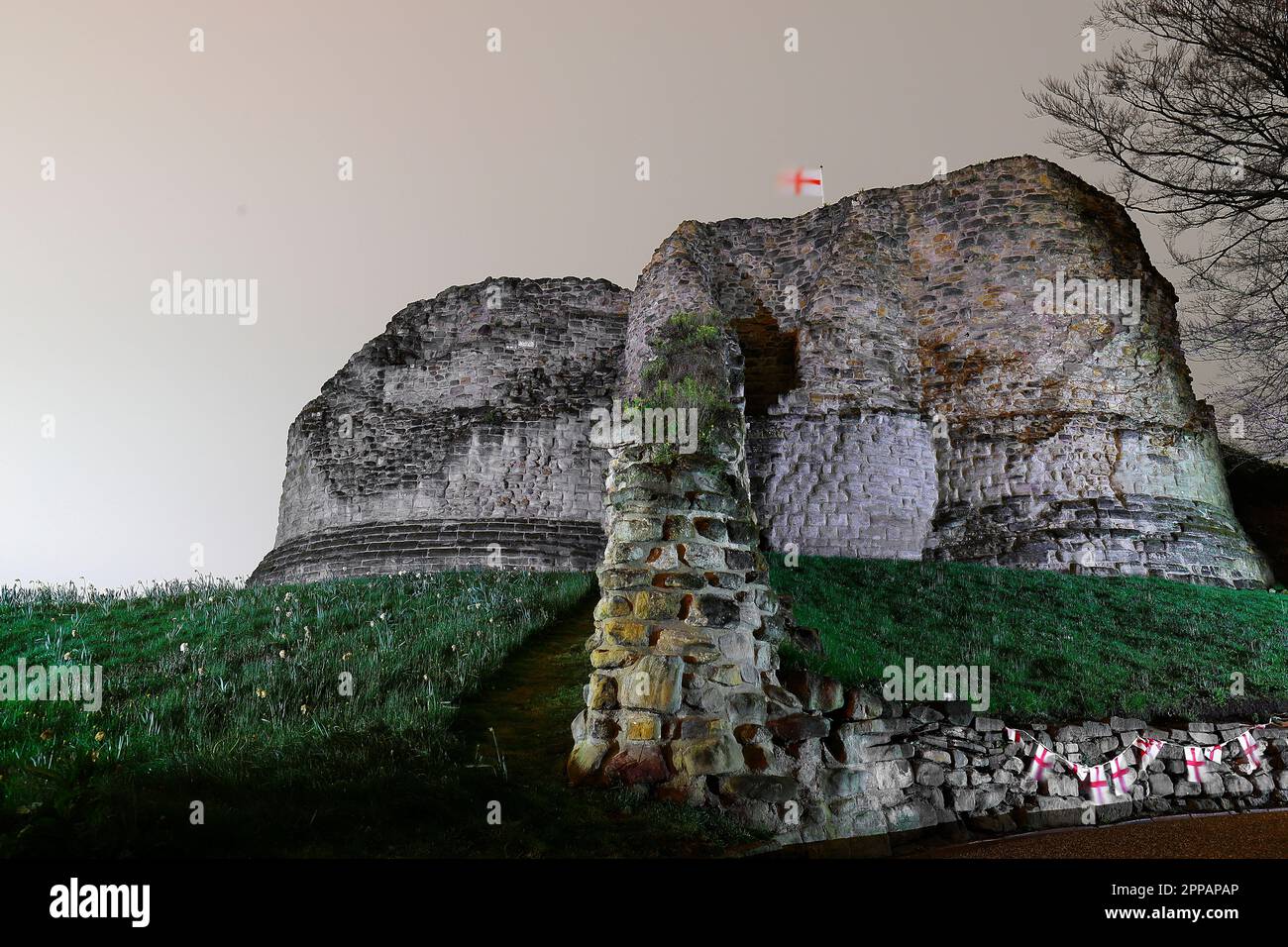 Pontefract Castle - West Yorkshire,UK Stock Photo - Alamy