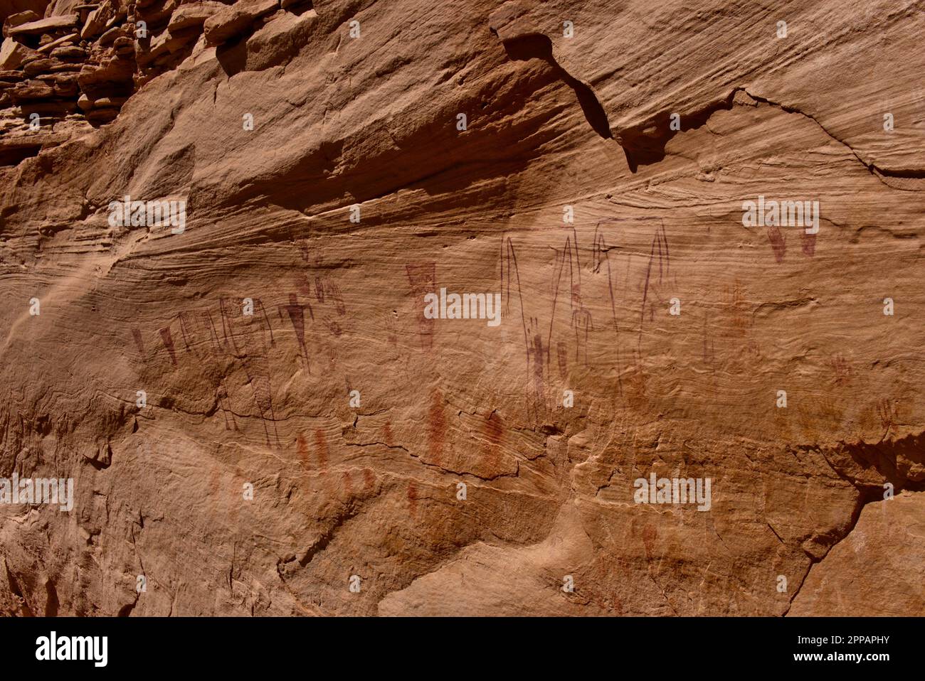 Pictographs at the Green Mask Site in Sheik's Canyon-Grand Gulch ...