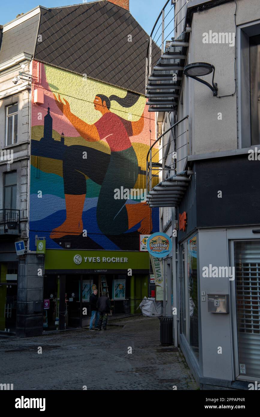 Colourful murial hi-res stock photography and images - Alamy