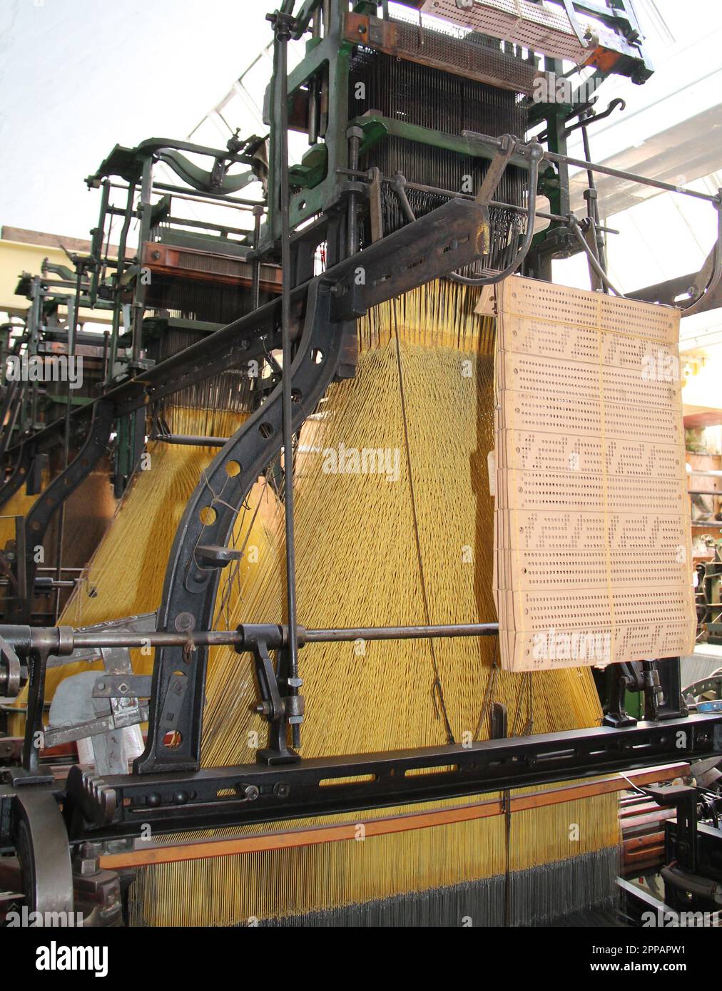 Textile machine hi-res stock photography and images - Alamy