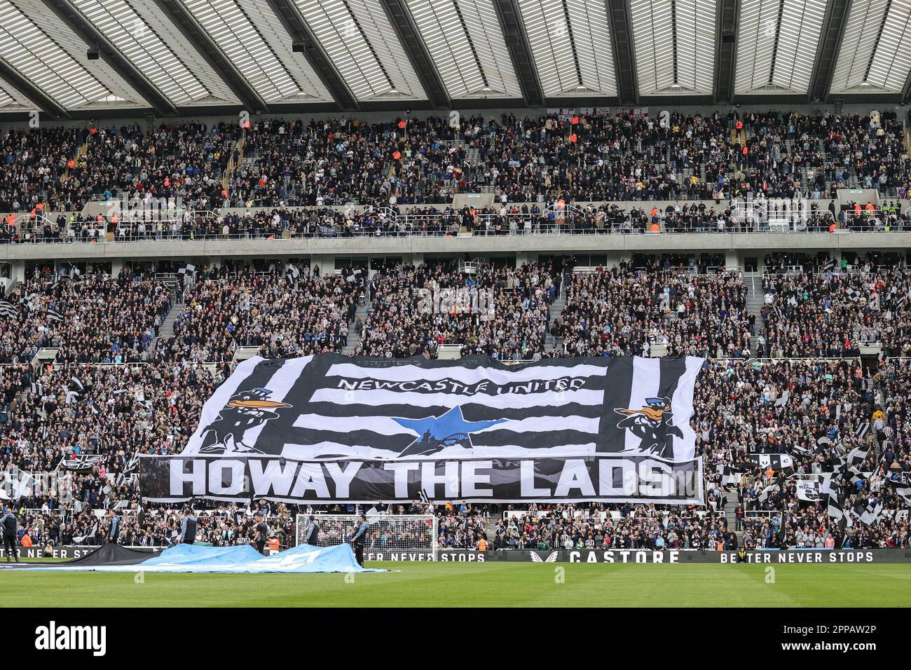 Howay the lads hi-res stock photography and images - Alamy