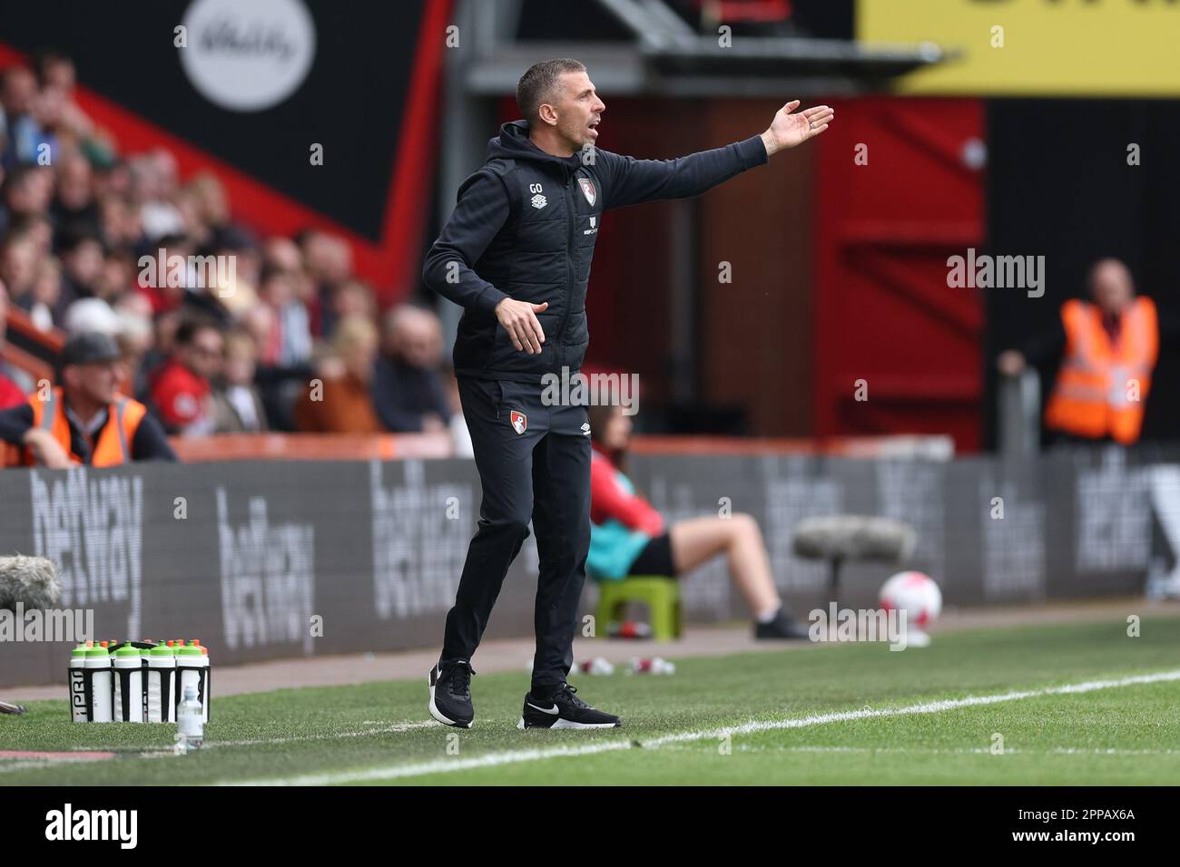 Afc bournemouth gary oneil hi-res stock photography and images - Alamy