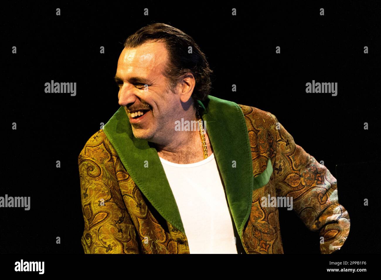 Chilly gonzales set hi-res stock photography and images - Alamy
