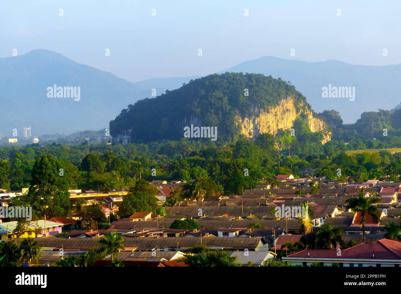Malaysian rock hi-res stock photography and images - Alamy