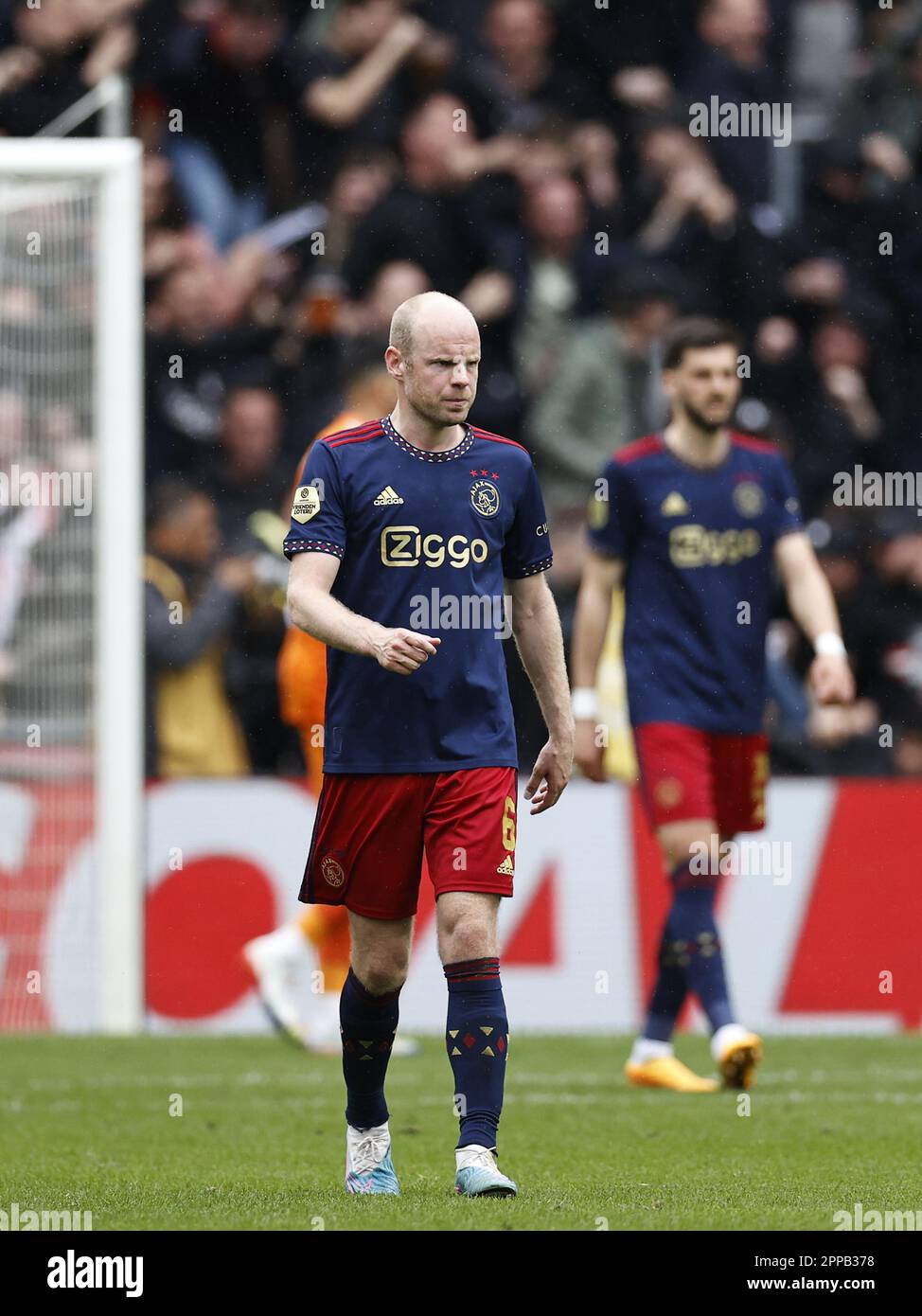 EINDHOVEN - (lr) Davy Klaassen of Ajax, Florian Grillitsch of Ajax ...