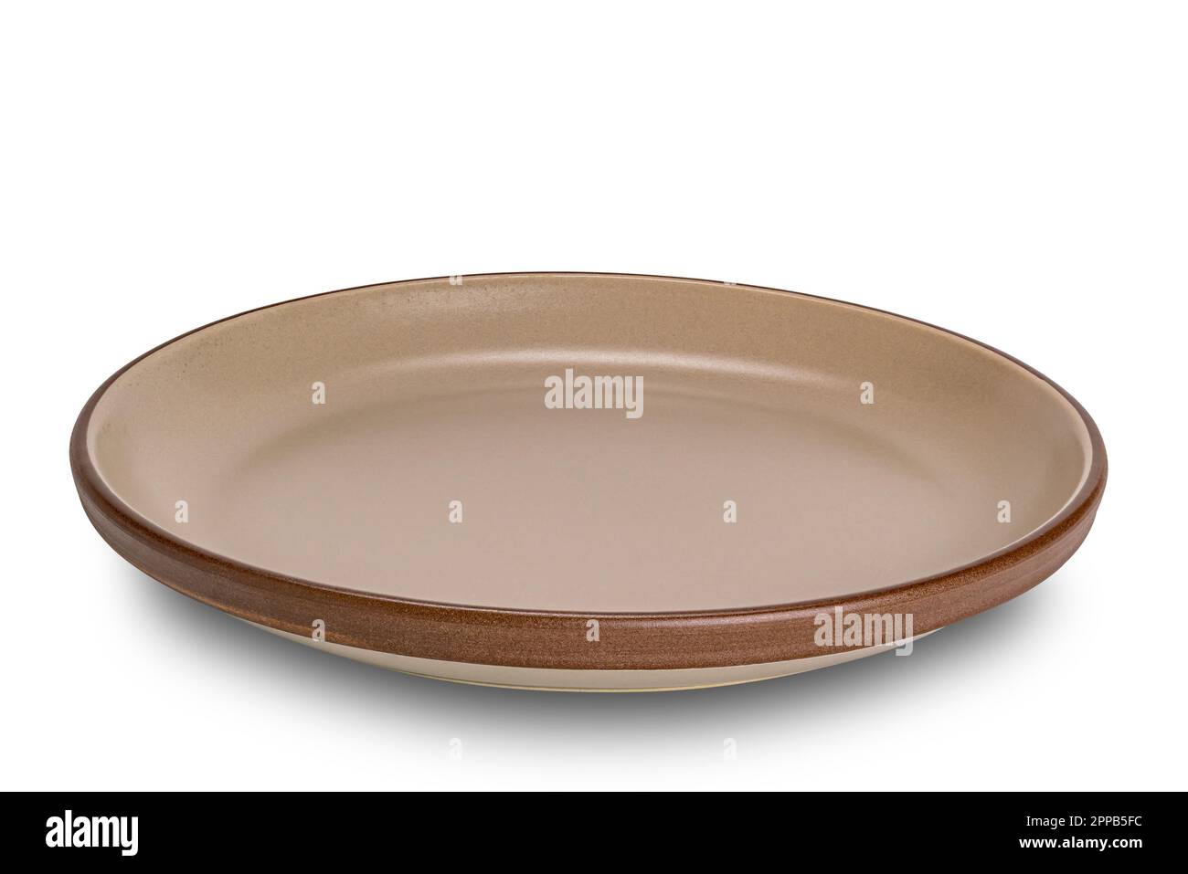Empty brown ceramic dish with dark brown edge. Side view of empty ...