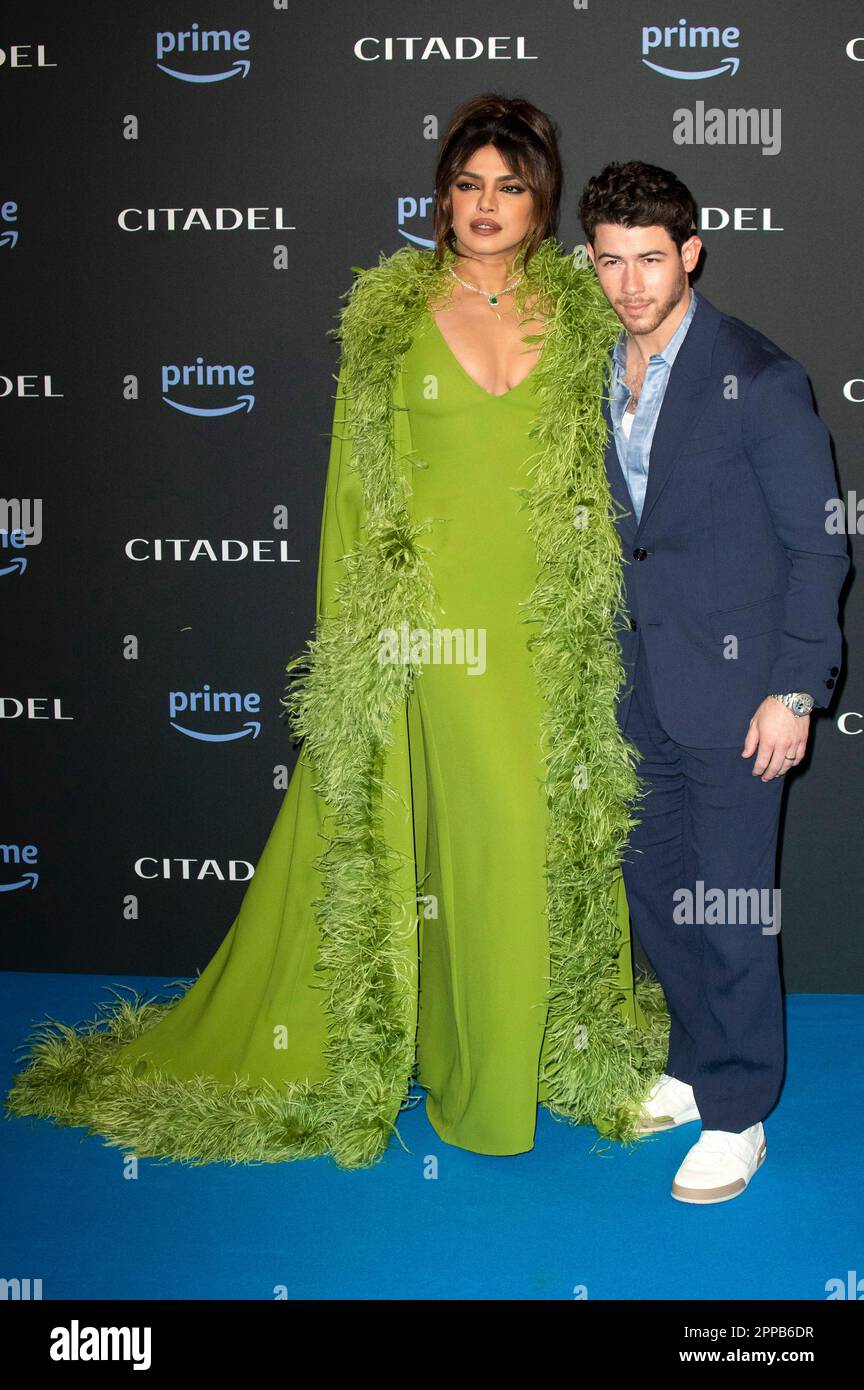 Rom, Italien. 21st Apr, 2023. Priyanka Chopra Jonas mit Ehemann Nick ...
