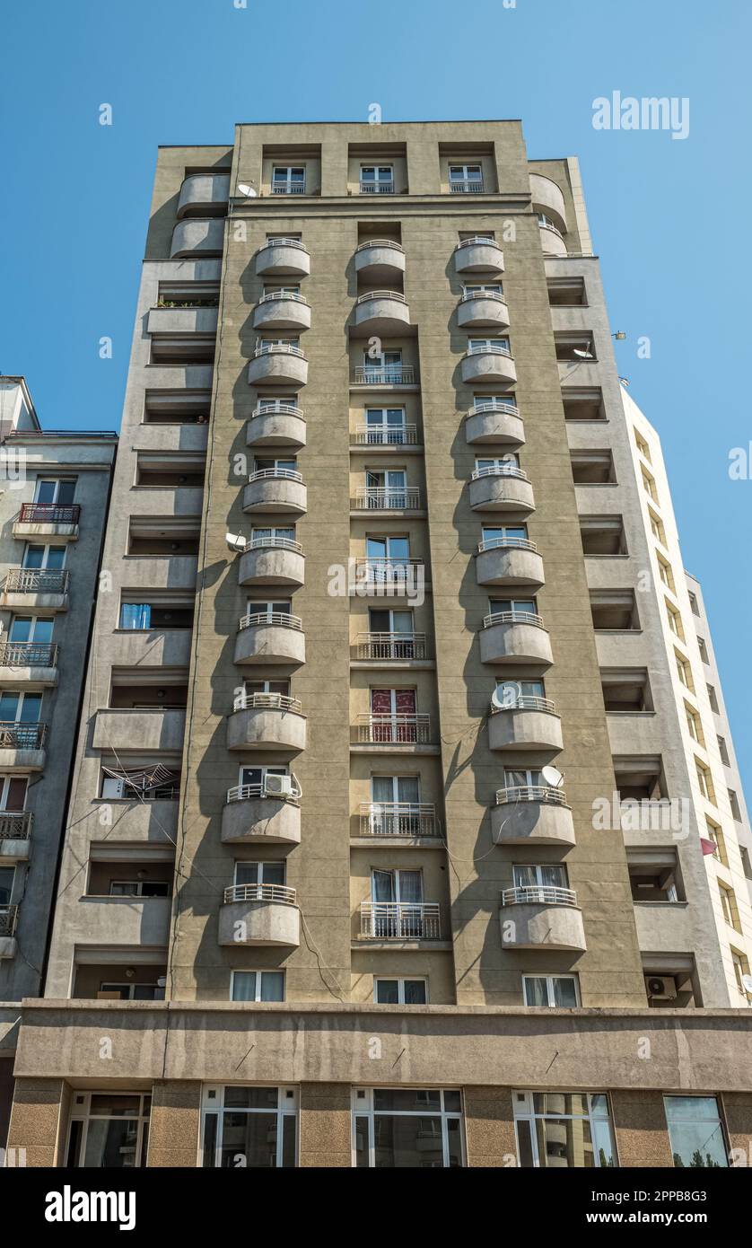 An apartment block in the centre of Bucharest, Romania Stock Photo - Alamy