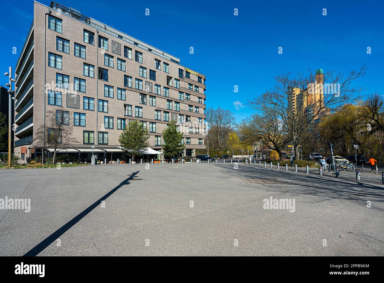 Park Gleisdreieck With New Buildings And Green Areas, Tiergarten. Mitte, Berlin, Germany Stock ...