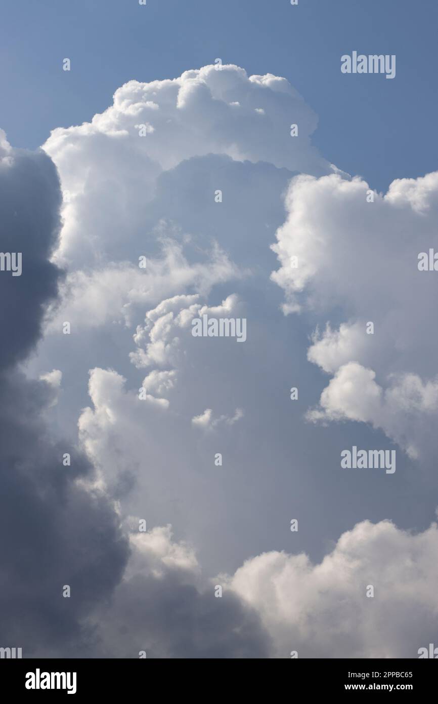 Cumulus cumulo hi-res stock photography and images - Alamy