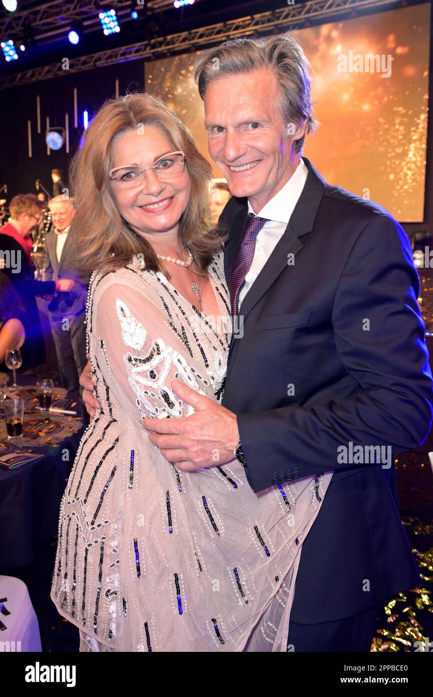 Maren Gilzer mit Ehemann Harry Kuhlmann bei der Verleihung der Goldenen ...