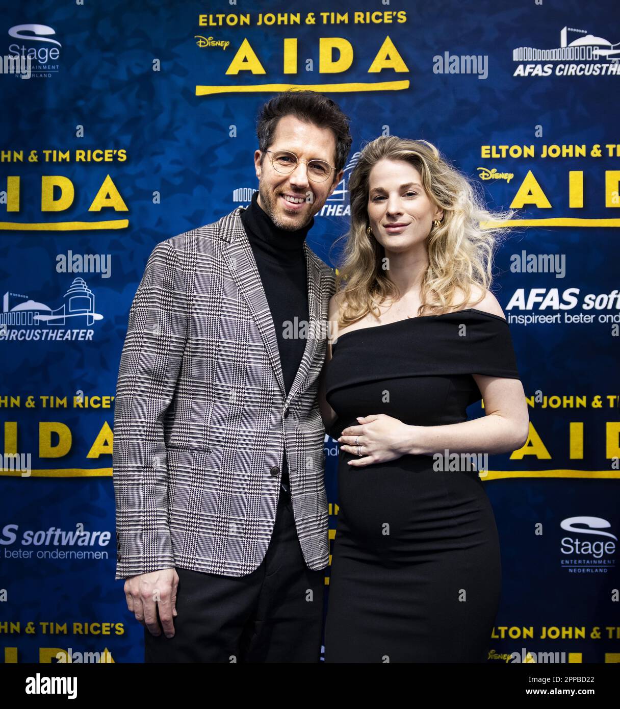 SCHEVENINGEN - William Spaaij with girlfriend on the red carpet during ...