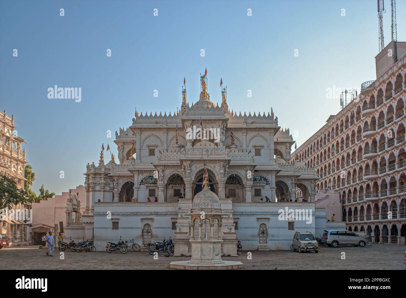 01 03 2009 Gadhada Swaminarayan Temple is one of six temples which was ...