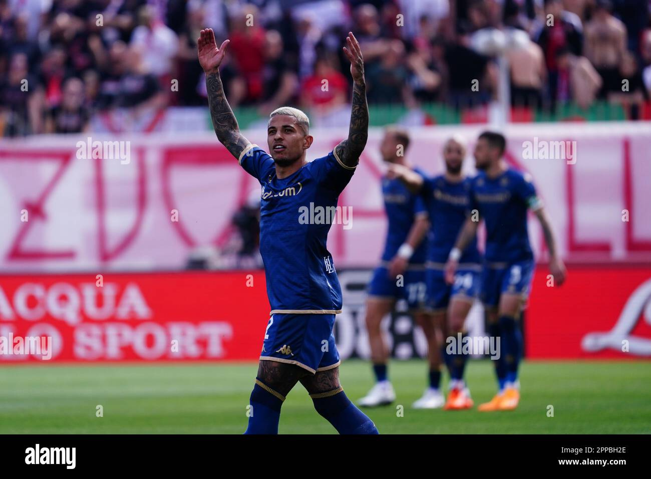 Dodo (ACF Fiorentina) with the hands up during the Italian championship ...
