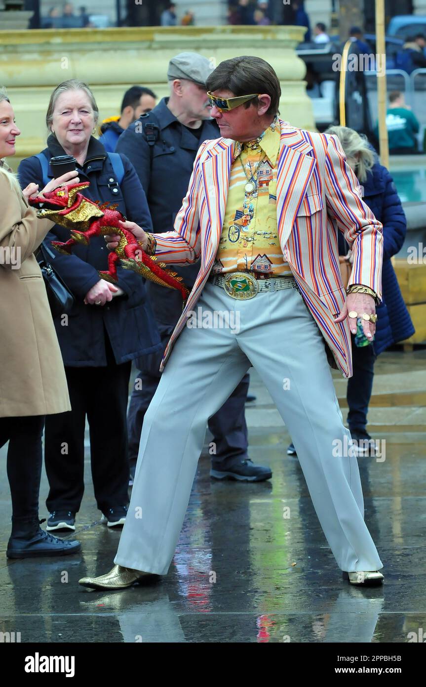 London, UK. 23rd Apr, 2023. St George's day celebrations in Trafalgar ...