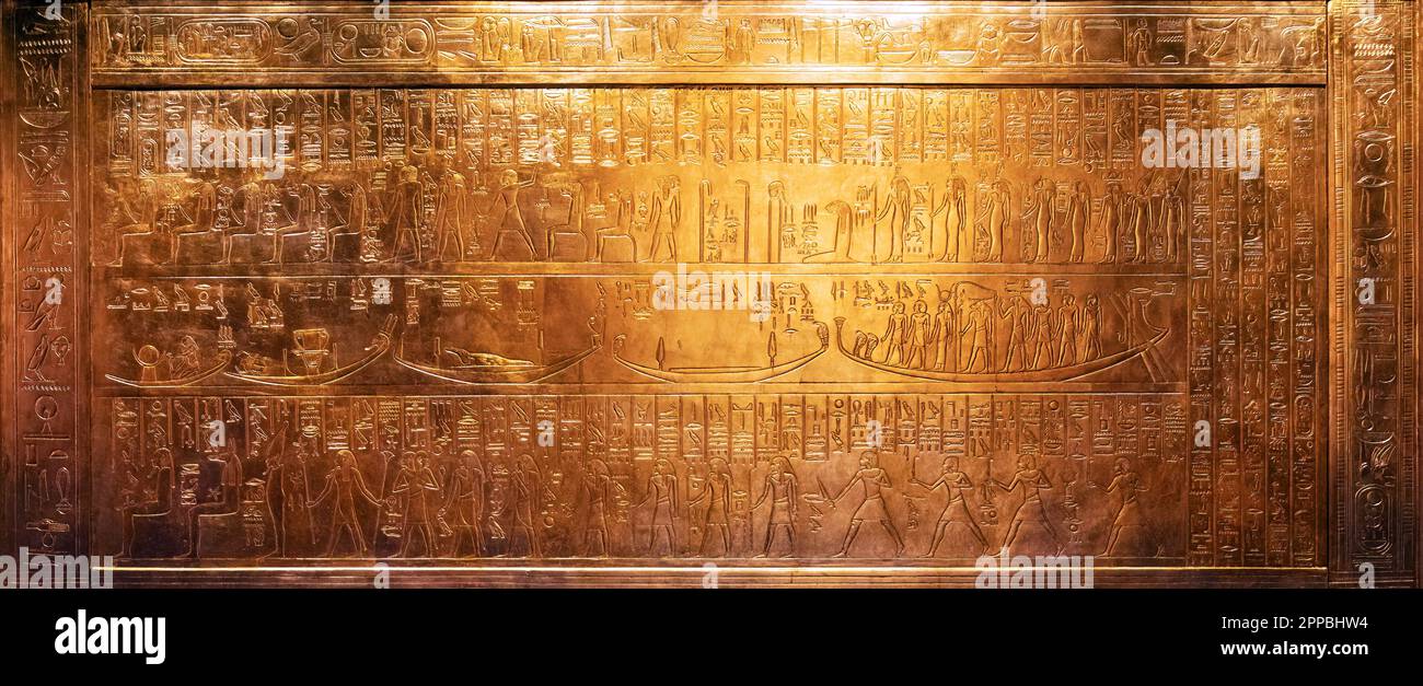 Tutankhamun tomb wall hi-res stock photography and images - Alamy
