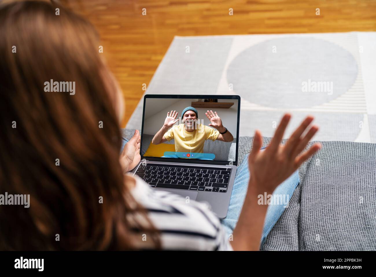 Love meeting hi-res stock photography and images - Alamy