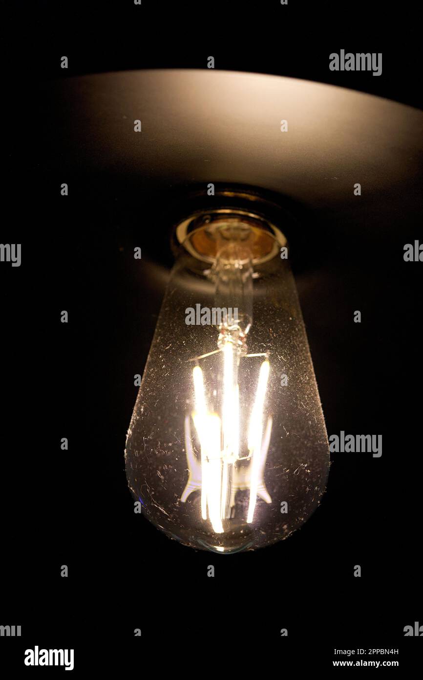 Incandescent light bulbs hi-res stock photography and images - Alamy