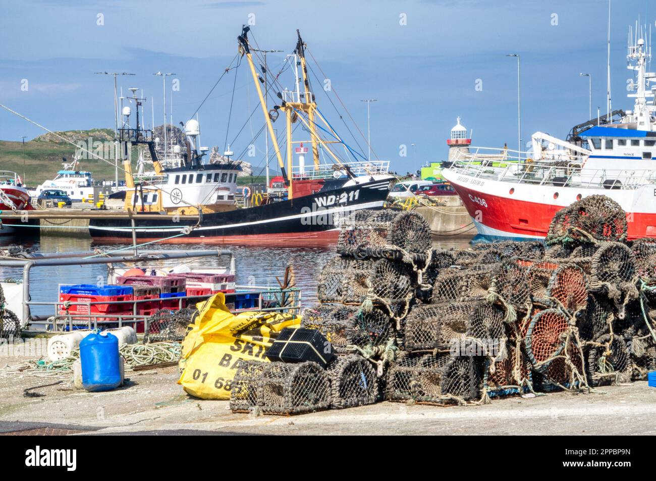 Howth west pier hi-res stock photography and images - Alamy