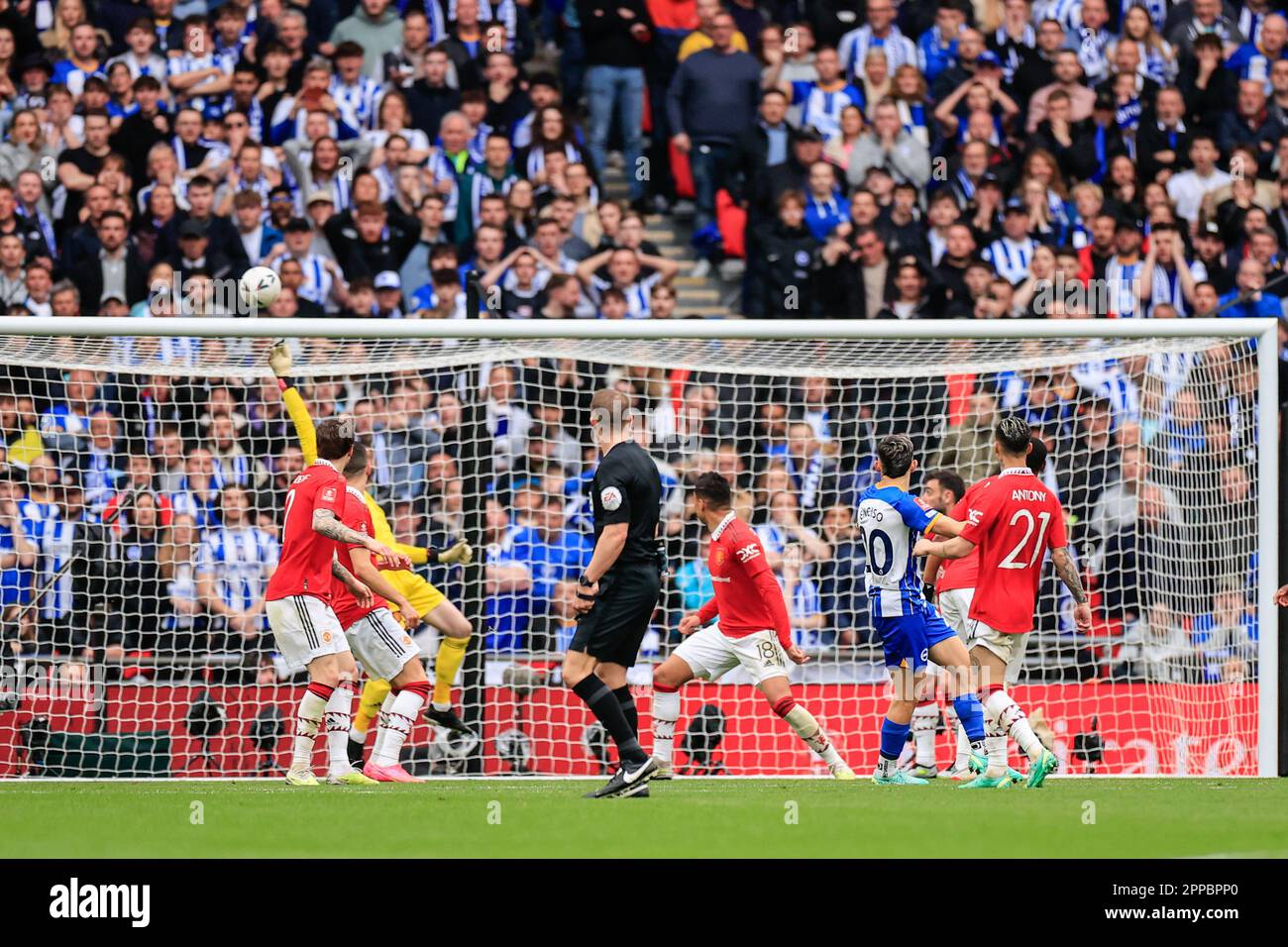 Ball bar london hi-res stock photography and images - Alamy