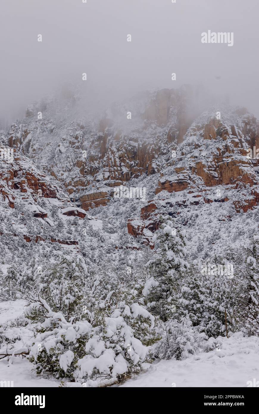 Snow Covered Sedona Arizona Winter Landscape Stock Photo - Alamy