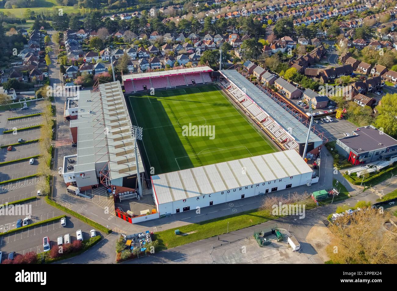 Afc bournemouth stadium hi-res stock photography and images - Alamy