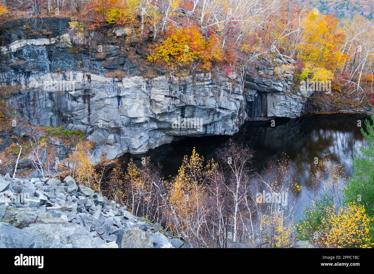 View beautiful flooded granite hi-res stock photography and images - Alamy