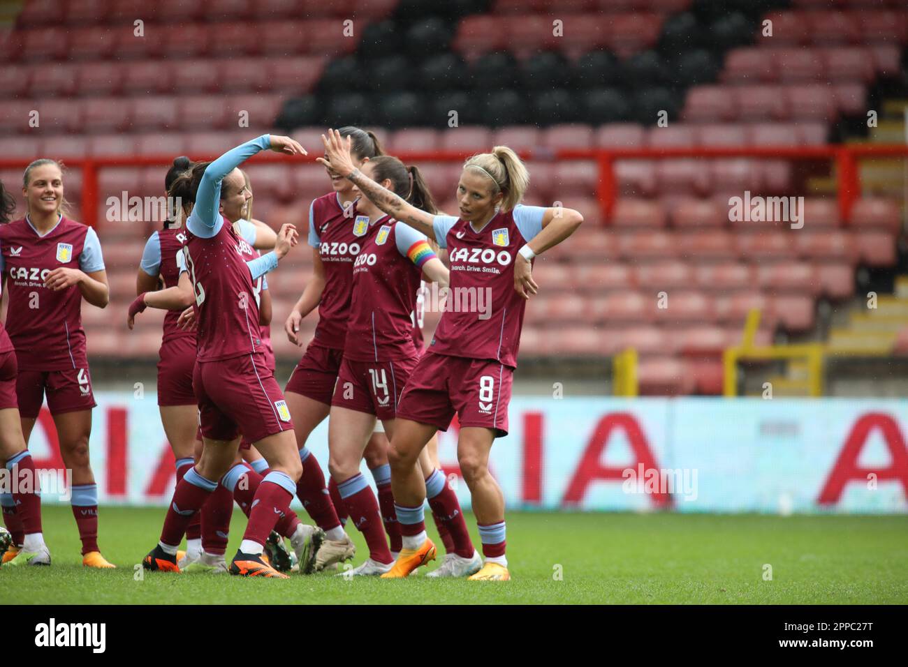 Daly lucy hi-res stock photography and images - Alamy