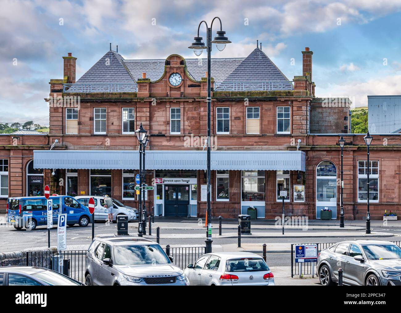 Victorian building at Berwick-upon-Tweed railway station ...
