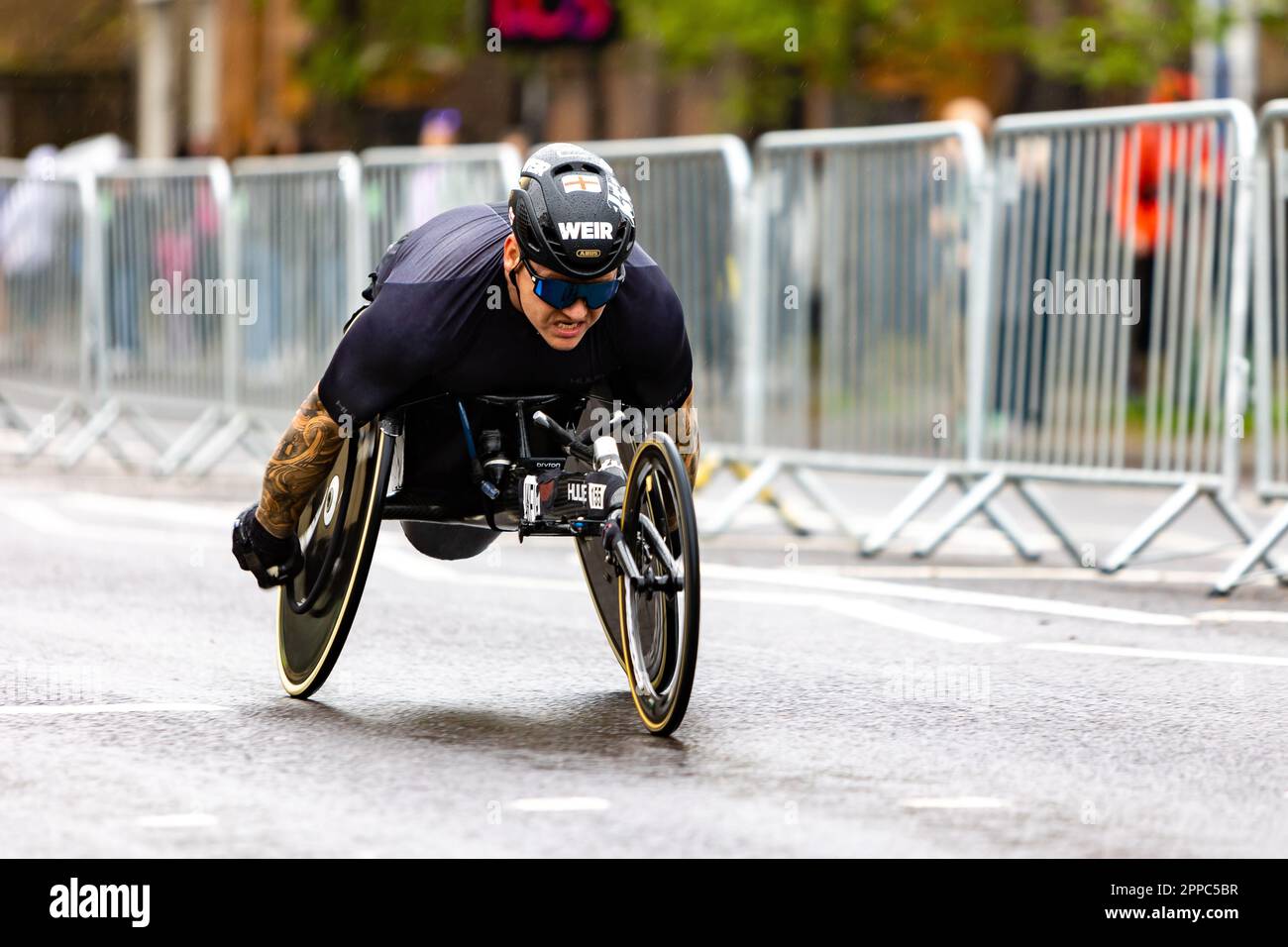 David Weir in the London Marathon 2023 wheelchair race Stock Photo - Alamy