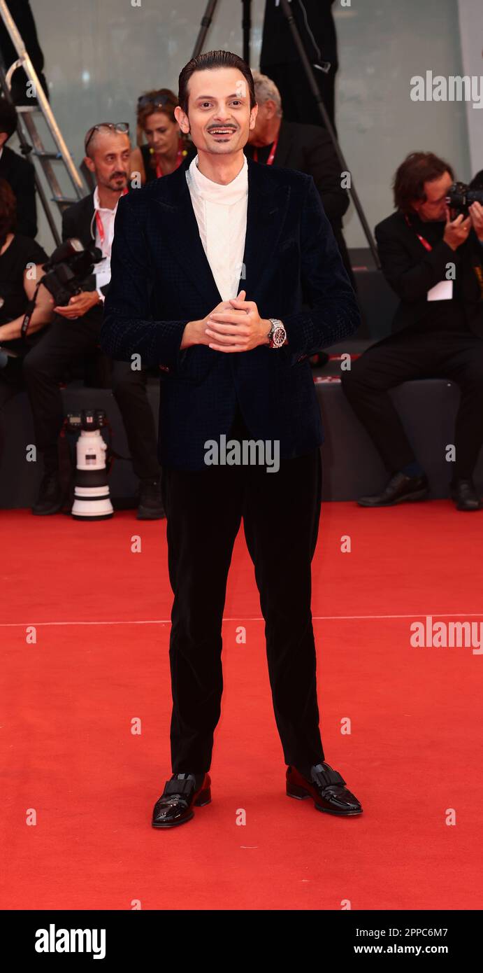 VENICE, ITALY - SEPTEMBER 08: Fabio Rovazzi attends the "Blonde" red ...