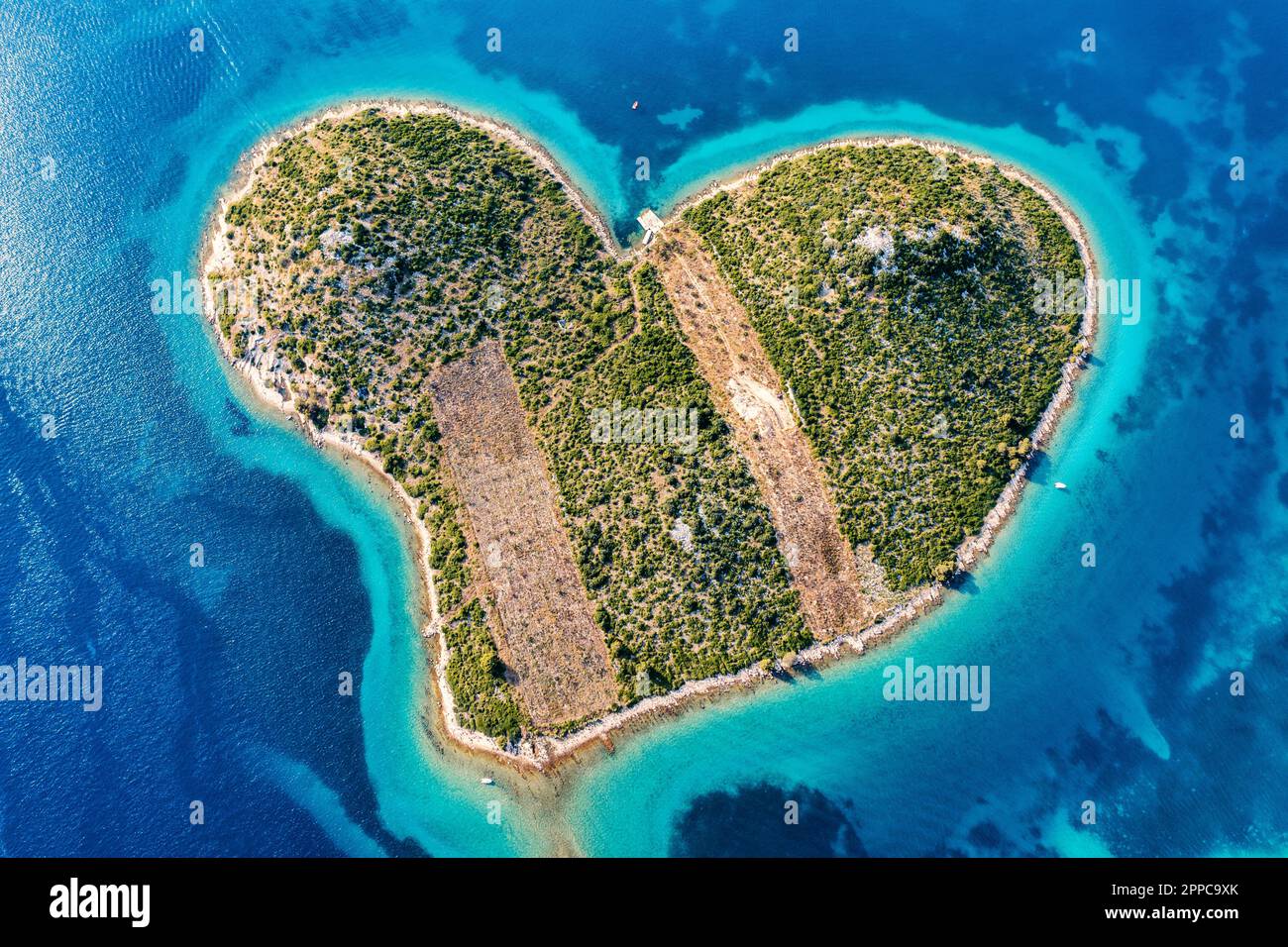 Aerial view of the heart shaped Galesnjak island on the adriatic coast ...