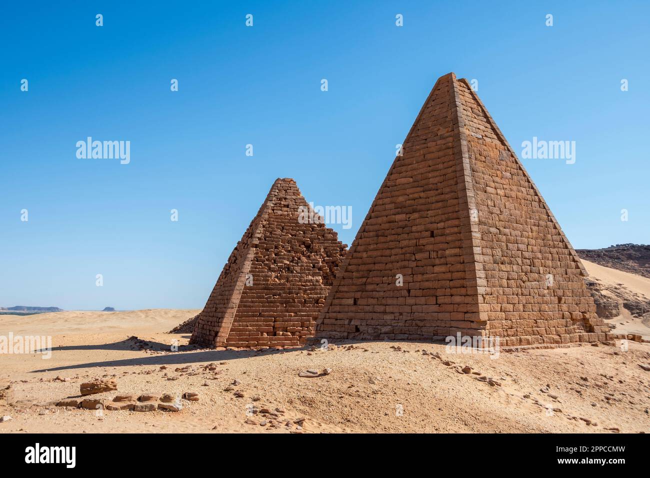 Royal Cemetery Pyramids at Jebel Barkal, Karima, Sudan Stock Photo - Alamy