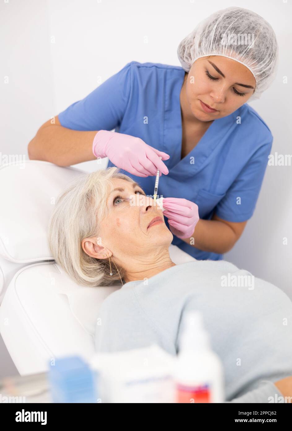 Non surgical options hi-res stock photography and images - Alamy