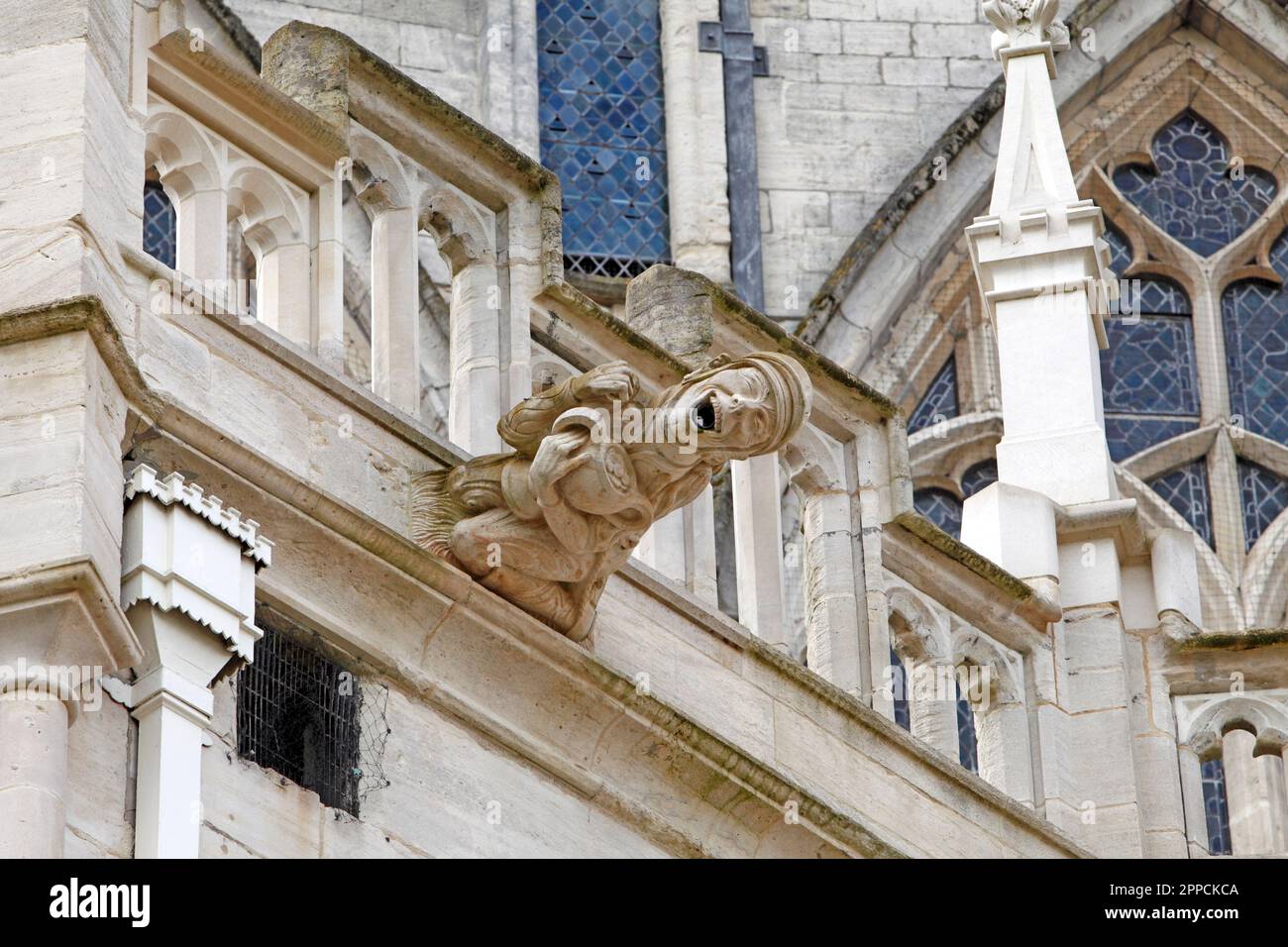 Cheltenham Gold Cup. Modern Gargoyle or grotesque o Gloucester ...