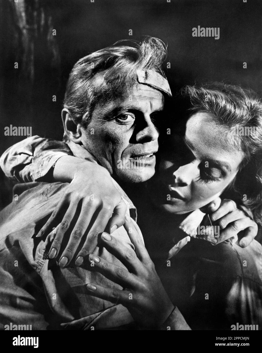 Jane greer richard widmark run hi-res stock photography and images - Alamy