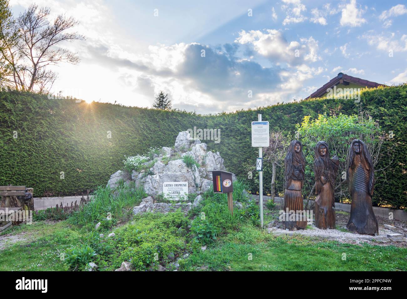 Ni river hi-res stock photography and images - Alamy