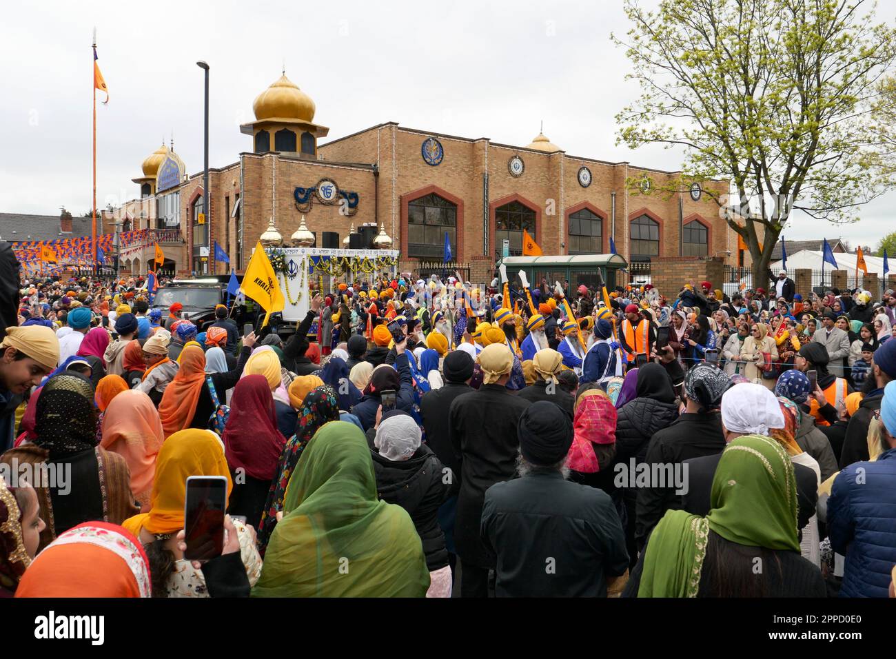 Derby Vaisakhi Nagar Kirtan 2023 Ten Gurus Leading The Procession
