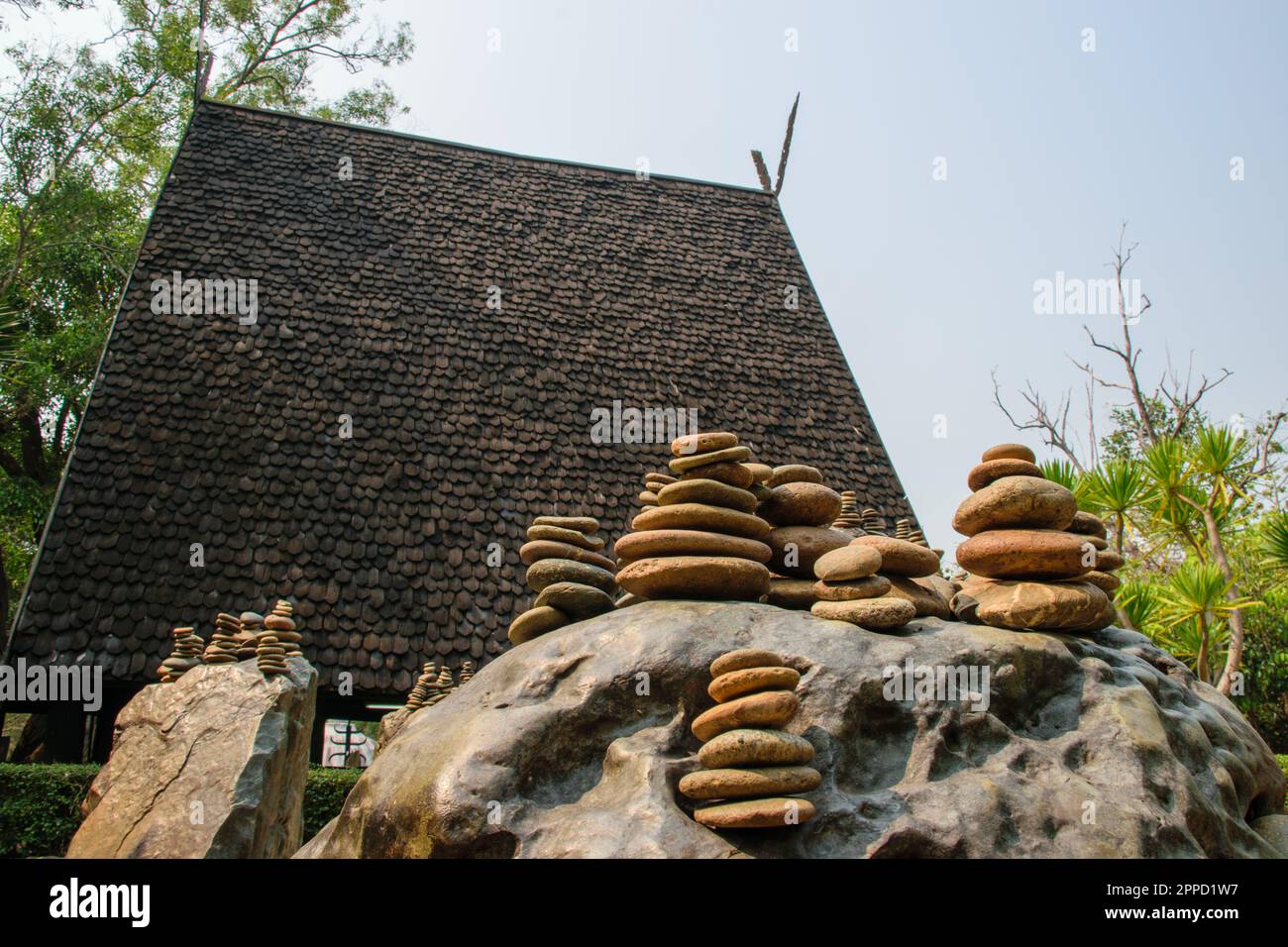 Symbolic scales of stones. Concept of life balance and harmony Stock ...