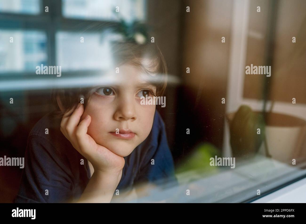 Child window hand on glass hi-res stock photography and images - Alamy