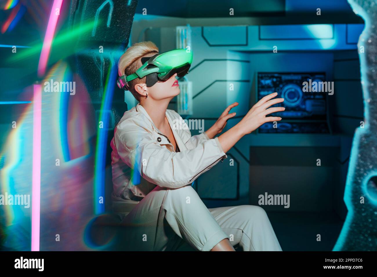 Simulators hi-res stock photography and images - Alamy