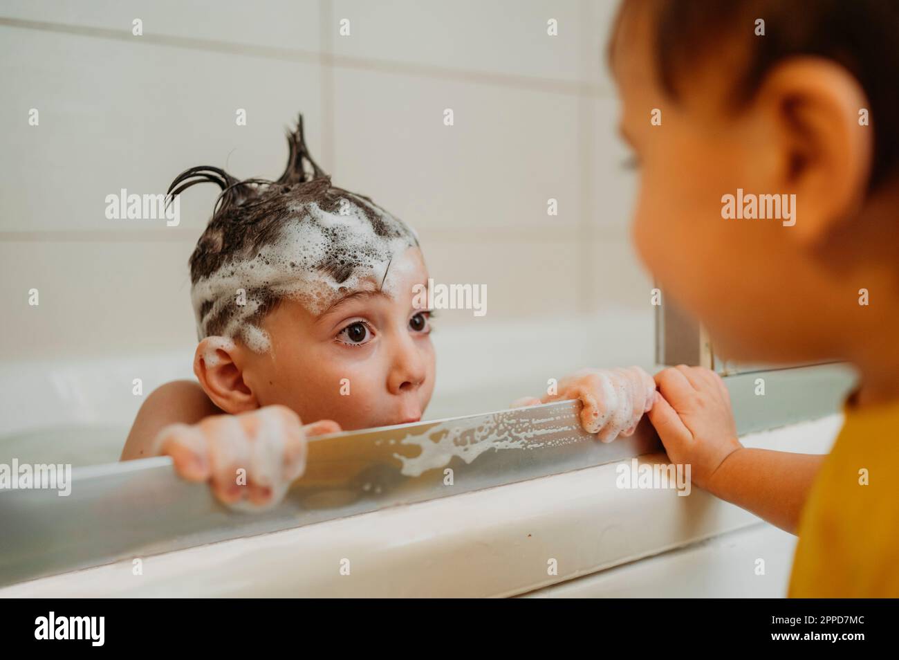 Brothers in bath hi-res stock photography and images - Alamy