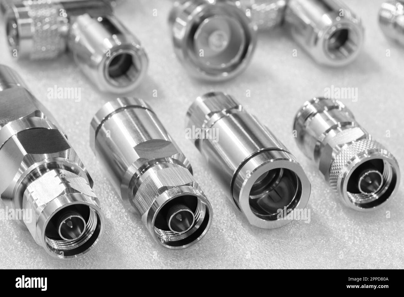 Metal parts for electrical connections as an industrial concept ...